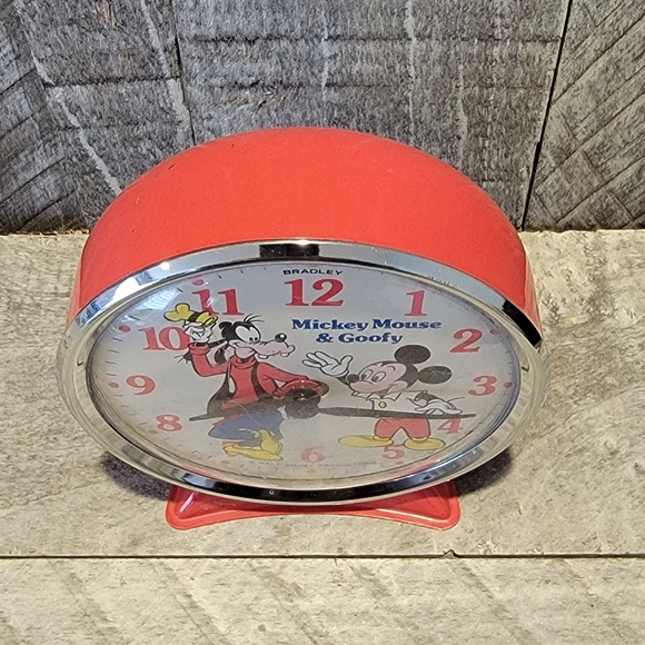 Disney | Wall Decor | Vintage 8s Bradley Disney Mickey Mouse Goofy Kids ...